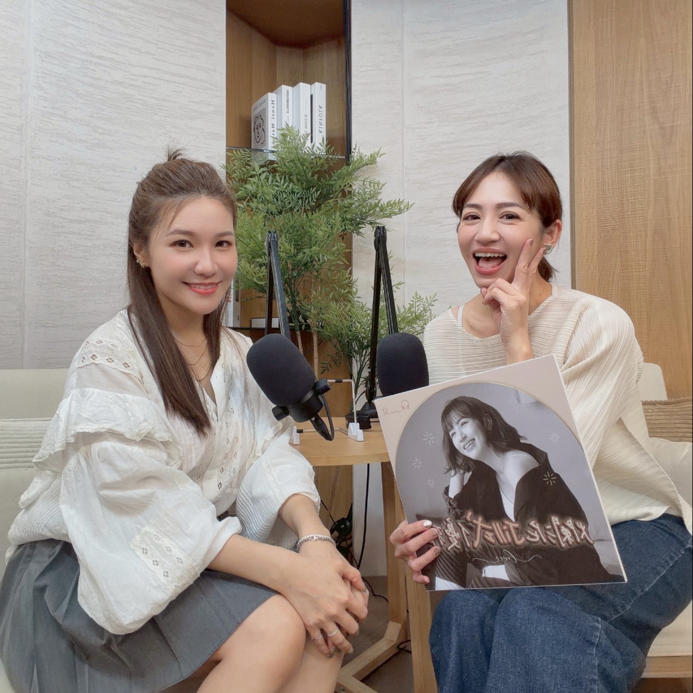 S3EP23 從列車長到瘋媽媽：她把陪兒子放電的生活拍成百萬流量影片 ft.吳小可 - Listen Now on 爛泥Jill式優雅 ...